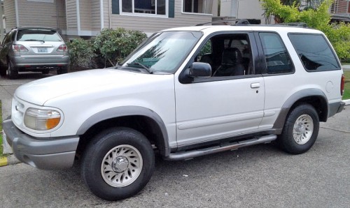 Ford Explorer Sport '99 SUV Under $2K Seattle, WA 98107 (By Owner)