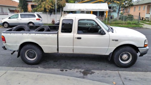 '99 Ford Ranger XL Pickup $2K or Less in Los Angeles, CA 90011 WHITE