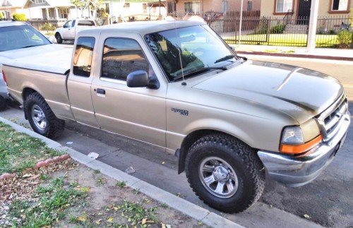 Ford Ranger XLT '00 Pickup Under $5K in Los Angeles, CA 90011 GOLD ...