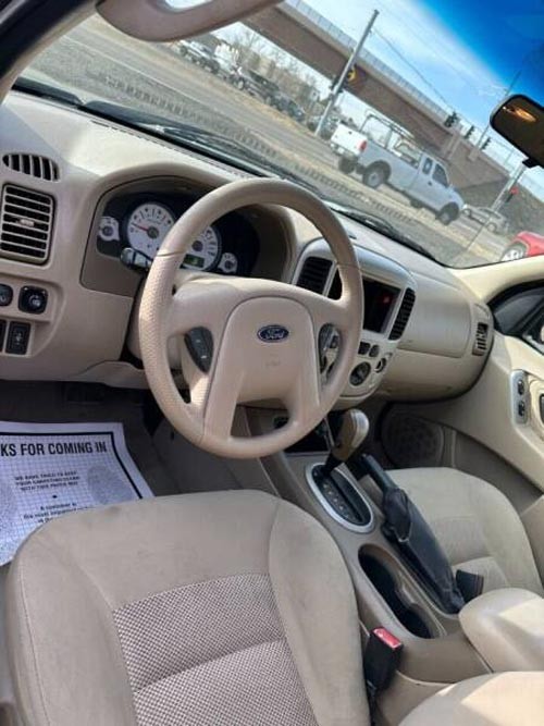 2005 Ford Escape XLT in Denver, CO 80229 Under $4000