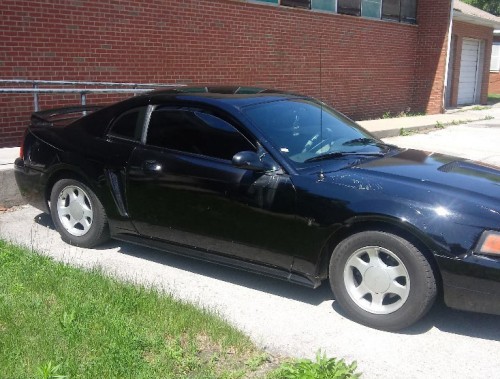 '01 Ford Mustang Black For Sale Indianapolis, IN 46201 Under $1500