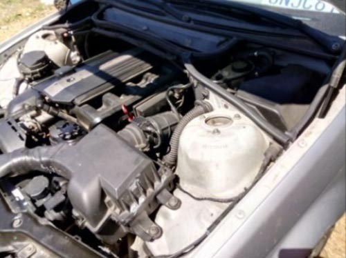'99 BMW 323i SILVER $1000 or Less in Bakersfield, CA 93305 By Owner