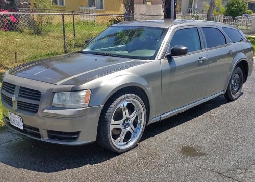 08 Dodge Magnum Wagon $1000-1500 in San Bernardino CA 92405 By Owner