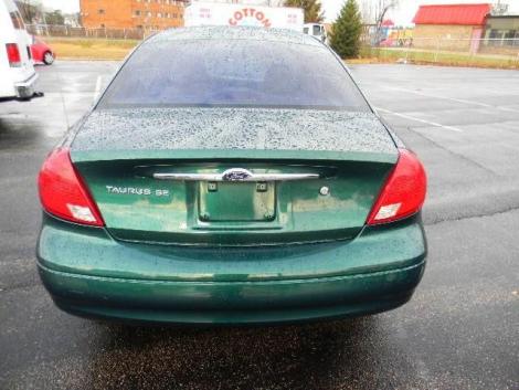2000 Ford Taurus SEL For Sale in Carol Stream IL Under $3000