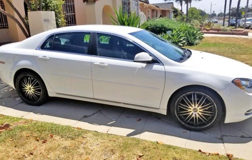 '09 Chevy Malibu LT in Gardena, CA 90247 $3000-3500 By Owner WHITE