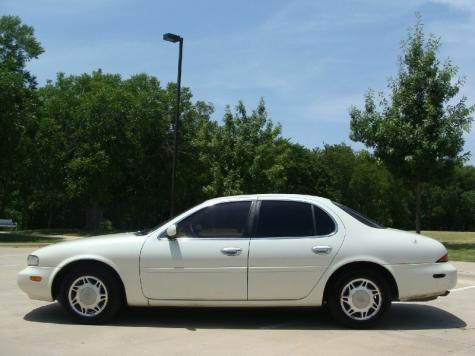 Infiniti J30 '94 $2000 or Less in Grand Prairie, TX 75050