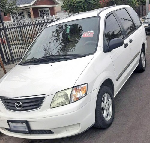 '00 Mazda MPV DX Van $1000-1500 (White) in Los Angeles, CA 90061