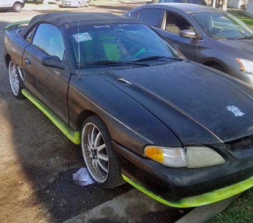 '95 Ford Mustang Convertible Black Under $1000 in Fresno, CA 93726