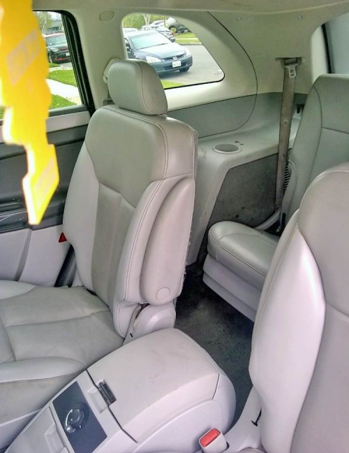 '07 Chrysler Pacifica 4.0L SUV Under $3K By Owner Anaheim, CA 92804