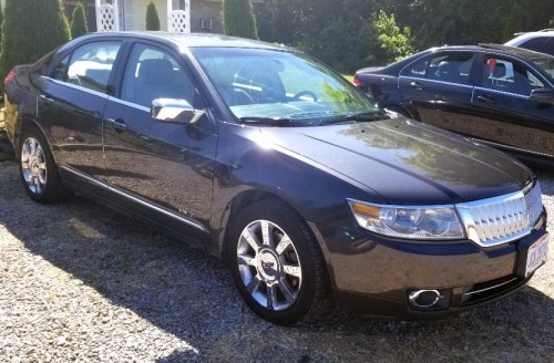 Lincoln MKZ AWD '07 Under $7000 in Lorain, OH 44053 By Owner GRAY