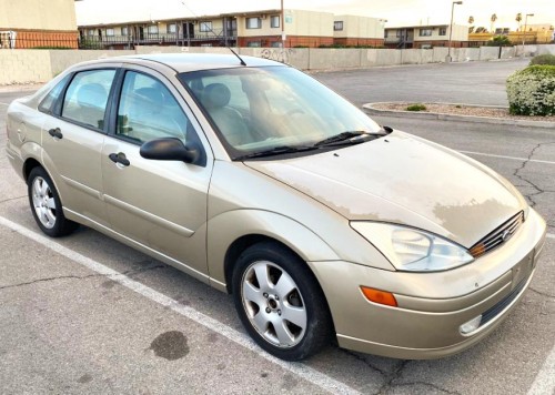 Car Under $2000 in Las Vegas, NV 89121: Ford Focus ZTS '01 By Owner