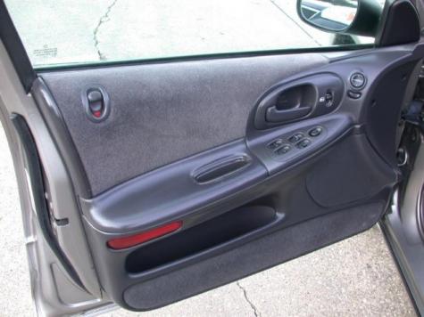 1999 Dodge Intrepid in Des Moines, IA 50316 $4k or Less