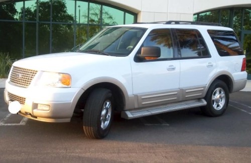 Ford Expedition '05 in San Diego CA 92154 Under $5K By Owner (White)