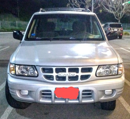 Isuzu Rodeo '01 SUV Under $3K By Owner in Anaheim, CA 92806 SILVER ...