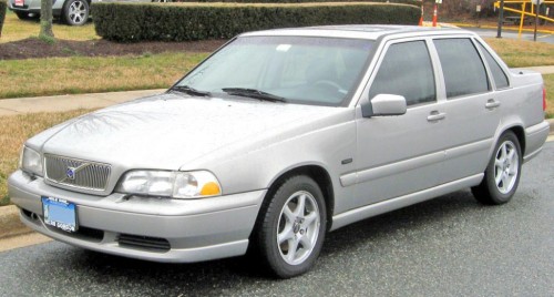 Volvo S70 '00 1-Owner $2K or Less SILVER in Shelton, WA 98584