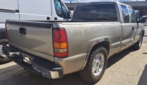 Chevy Silverado Ext Cab '00 Truck Under $4K in San Juan, TX 78589