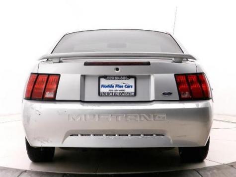 Cheap Ford Mustang Coupe Under $1000 in Miami, FL (2004 - Silver)