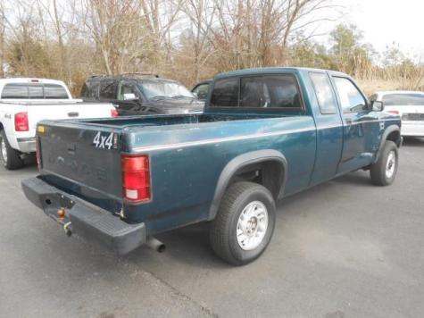 '93 Dodge Dakota 4x4 in Chesapeake VA (SOLD for $1500)