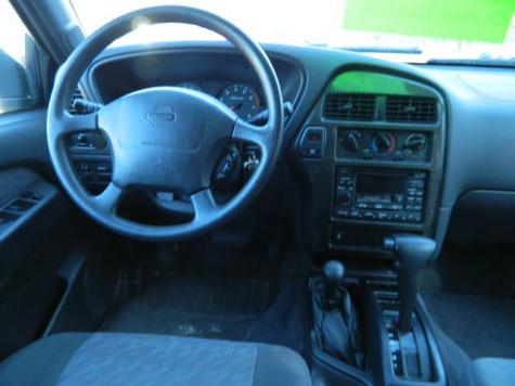 Nissan Pathfinder SE '99 $1000-$1500 Chilkoot Trail Edition in Maine