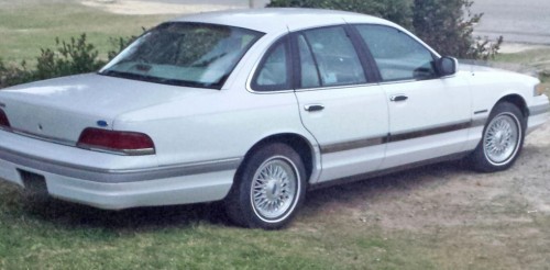 Ford Crown Victoria '92 By Owner in SC Under $2000 (Low Miles ...