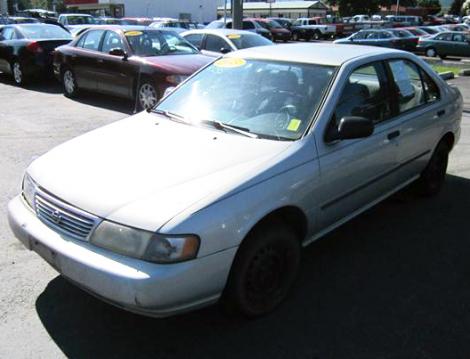 Used 1995 Nissan Sentra Sedan For Sale in WA - Autopten.com